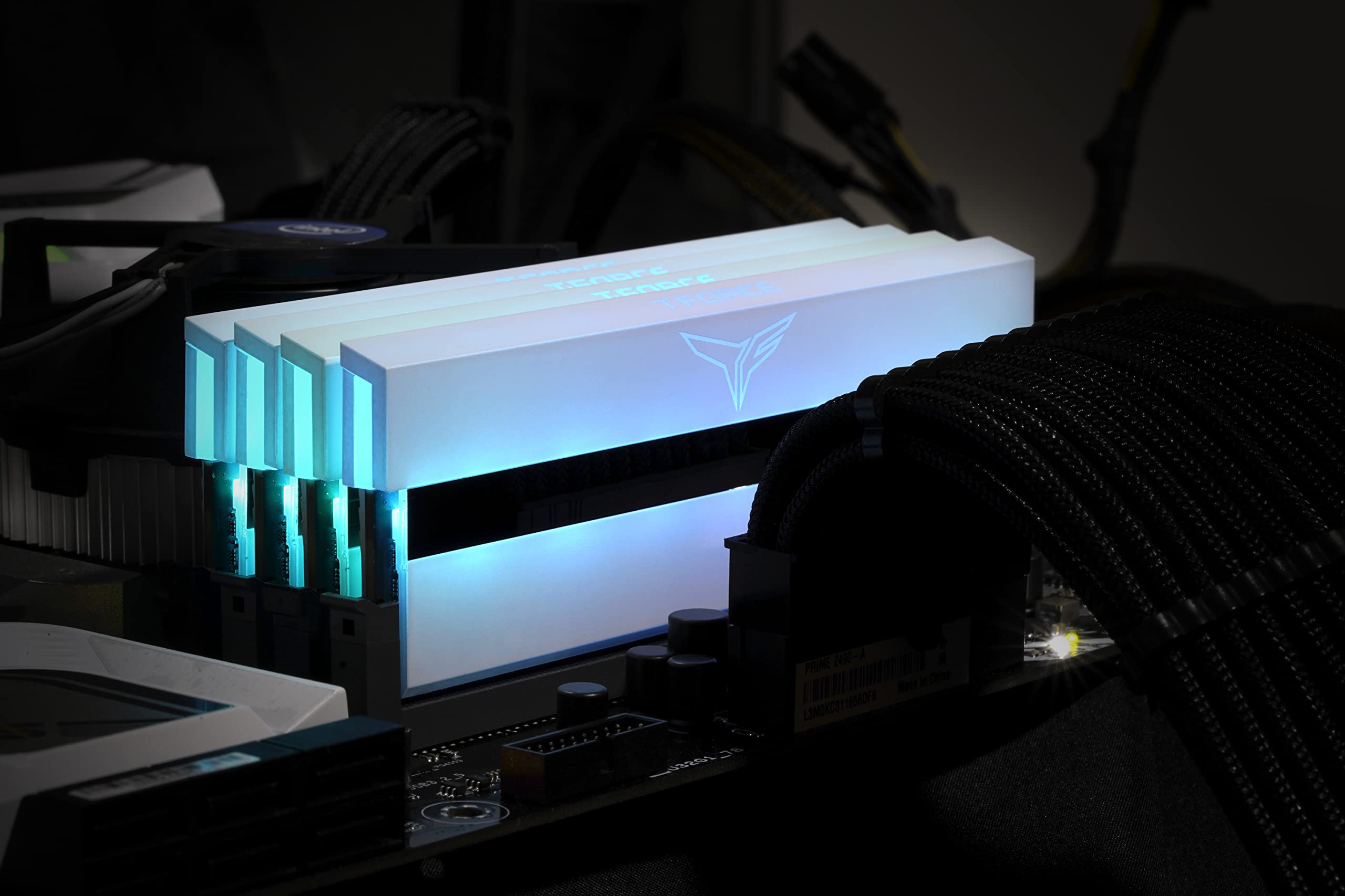 TEAMGROUP T-Force XTREEM ARGB 3600MHz CL14 32GB (2x16GB) PC4-28800 Dual Channel DDR4 DRAM Desktop Gaming Memory Ram (White) - TF13D432G3600HC14CDC01