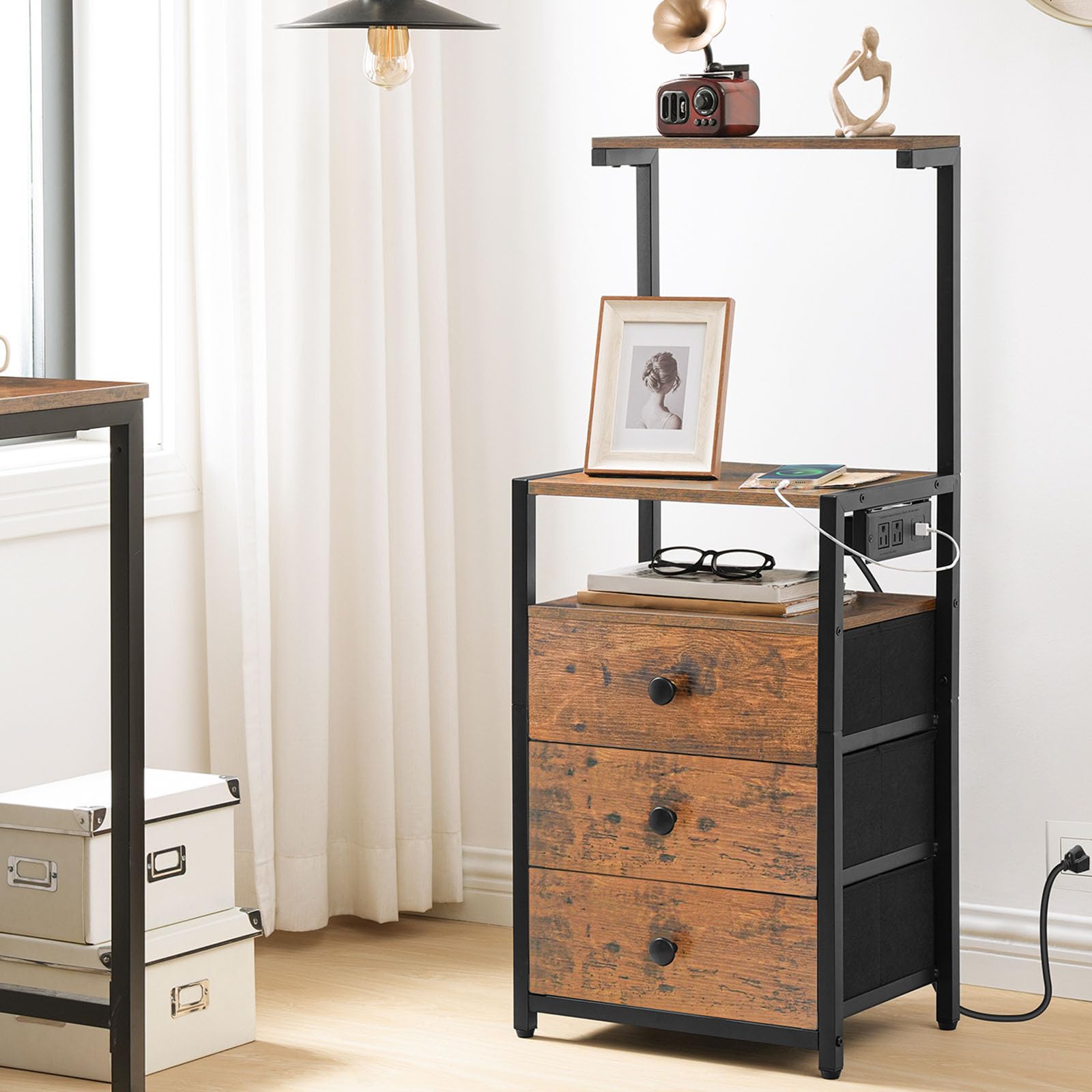 HOOBRO Nightstand with Charging Station, End Table with 3 Drawers and Storage Shelves, Side Table with USB Ports and Outlets, Bedside Table for Bedroom, Rustic Brown and Black BF131UBZ01