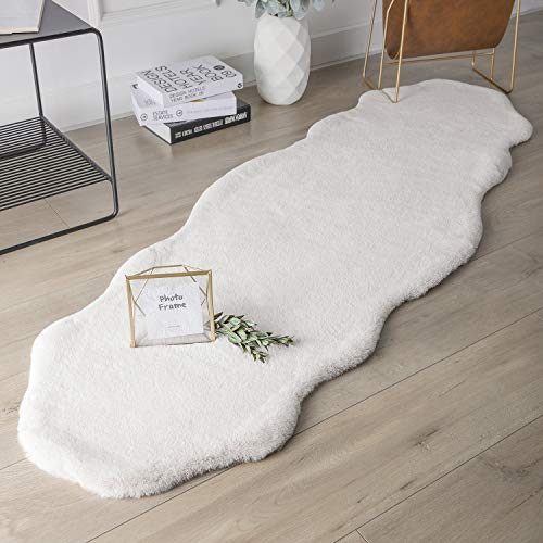Ashler Faux Rabbit Fur Area Rug White(2 X 6 ft)& Throw Pillow Covers White 18 X 18 inches