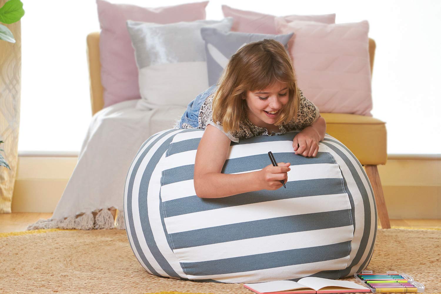 Aubliss Stuffed Animal Bean Bag Storage Chair, Beanbag Covers Only for Organizing Plush Toys, Turns into Bean Bag Seat for Kids When Filled, Medium 32"-Canvas Stripes Grey/White