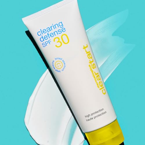 Dermalogica Clear Start Clearing Defense SPF30 (2 Fl Oz) Sunscreen Moisturizer for Acne Prone Skin with Vitamin C - Lightweight and Mattifying, Helps Reduce Shine