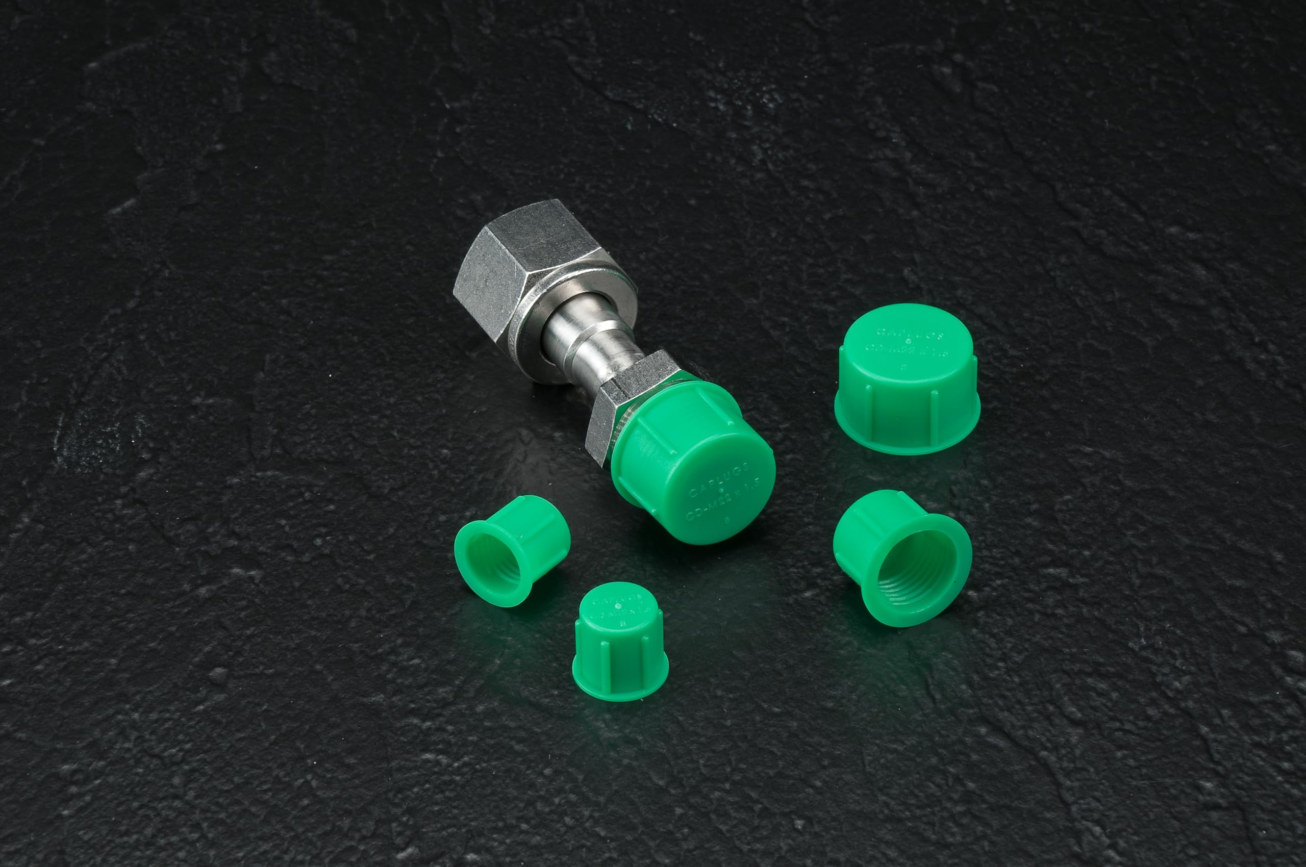 Caplugs CD-M-12X1.5 CD-M Series – Plastic Threaded Cap for Metric Fittings 200 Pack, Green LD-PE, Thread Size M12 x 1.5 Protective Closures, Dirt Seals, Masking, Painting, Plating (99395419)