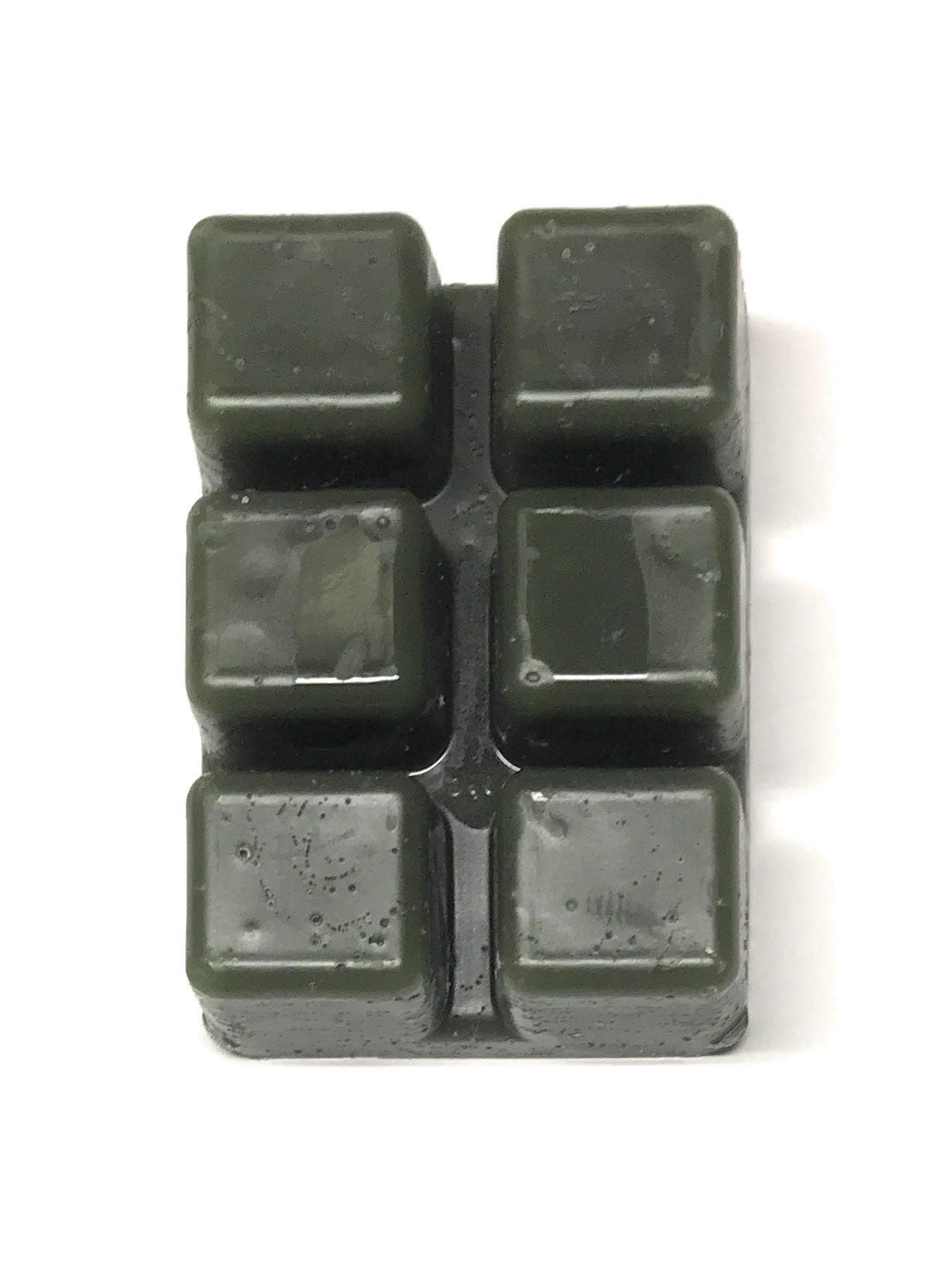 Better Homes and Gardens Scented Wax Cubes 2020 Editions - Blue Spruce & Tinsel - 2.5 Oz