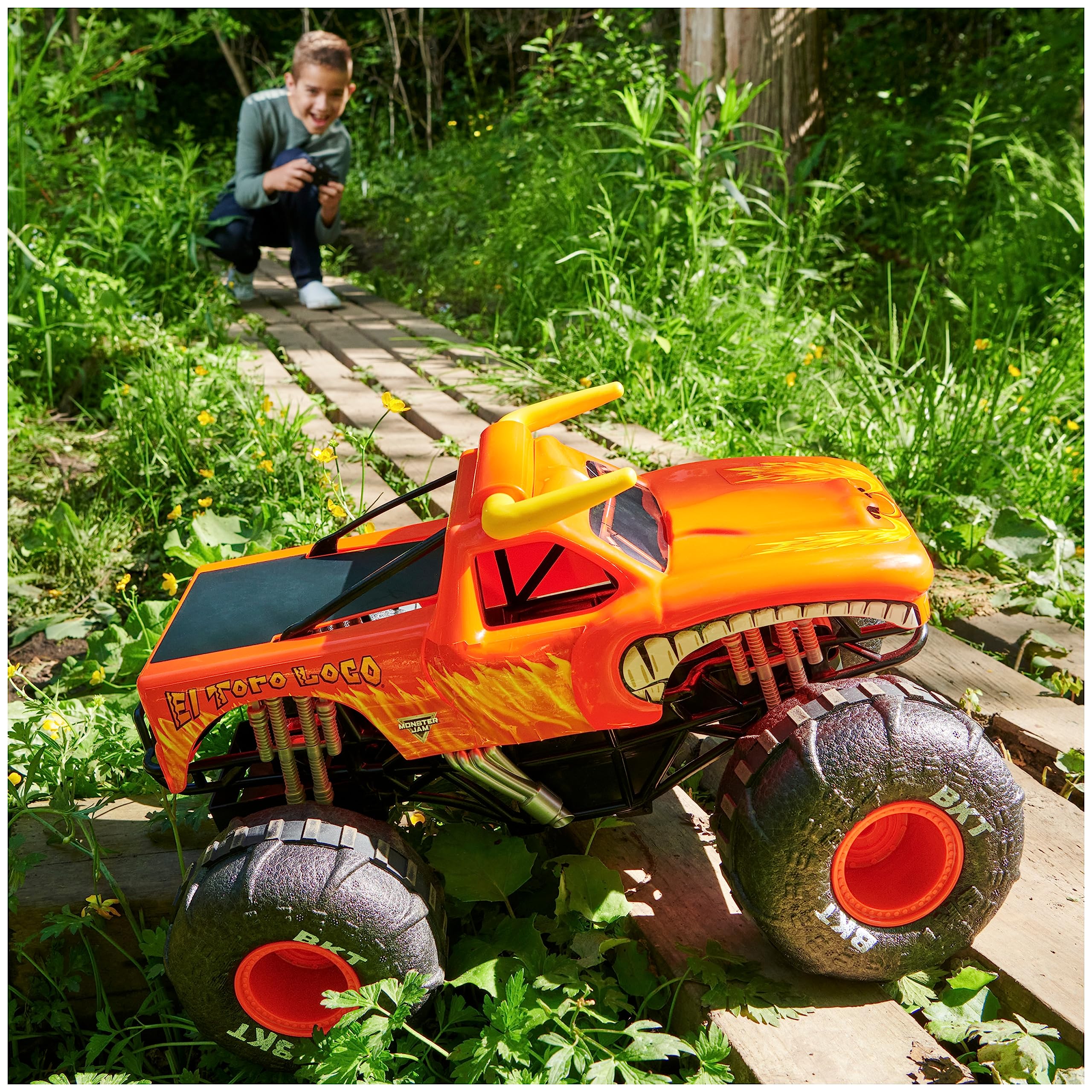 Monster Jam, Official El Toro Loco, Remote Control Monster Truck, Walmart Exclusive, Authentic Sounds, 1:10 Scale