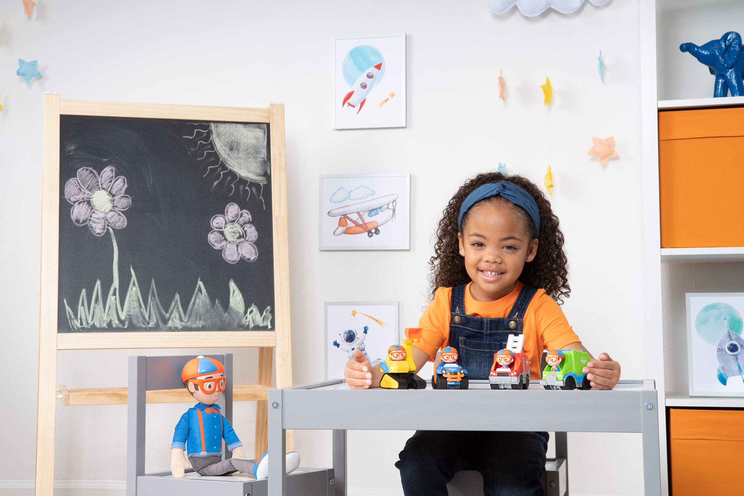 Blippi Mini Vehicle 2-Pack Bundle - Features Ice Cream Truck and Race Car, Each with a Toy Figure Seated Inside - Educational Vehicles for Toddlers and Young Kids