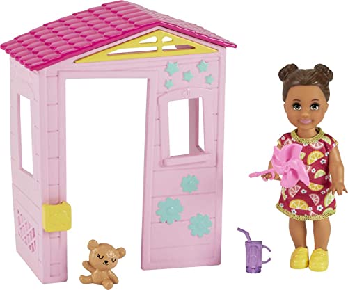 Barbie Skipper Babysitters Inc. Accessories Set with Small Toddler Doll & Pink Playhouse, Plus Pinwheel, Teddy Bear & Cup, Gift for 3 to 7 Year Olds