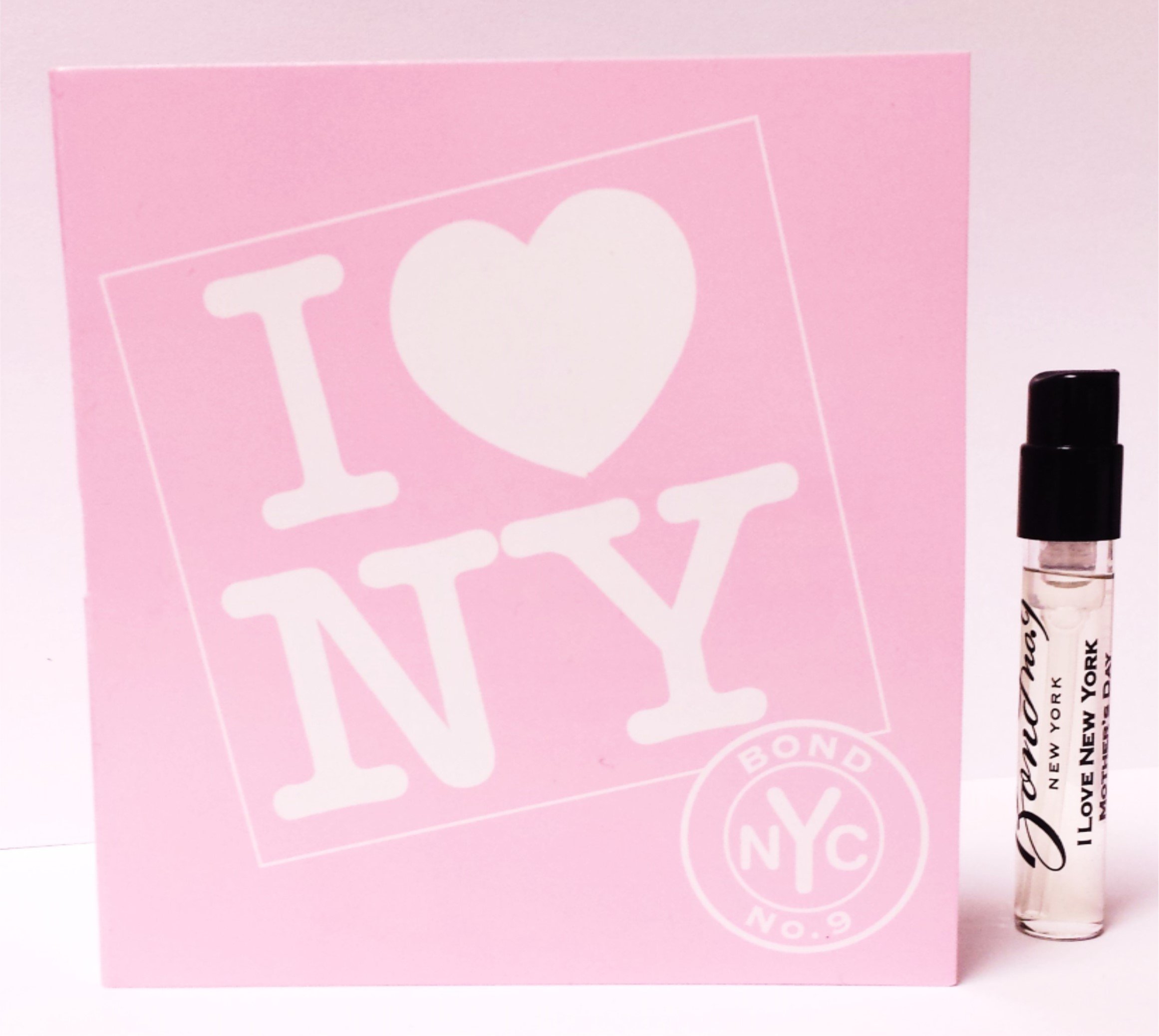 Bond No. 9 I Love New York for Mothers 1.7 ml Spray Vial on Card