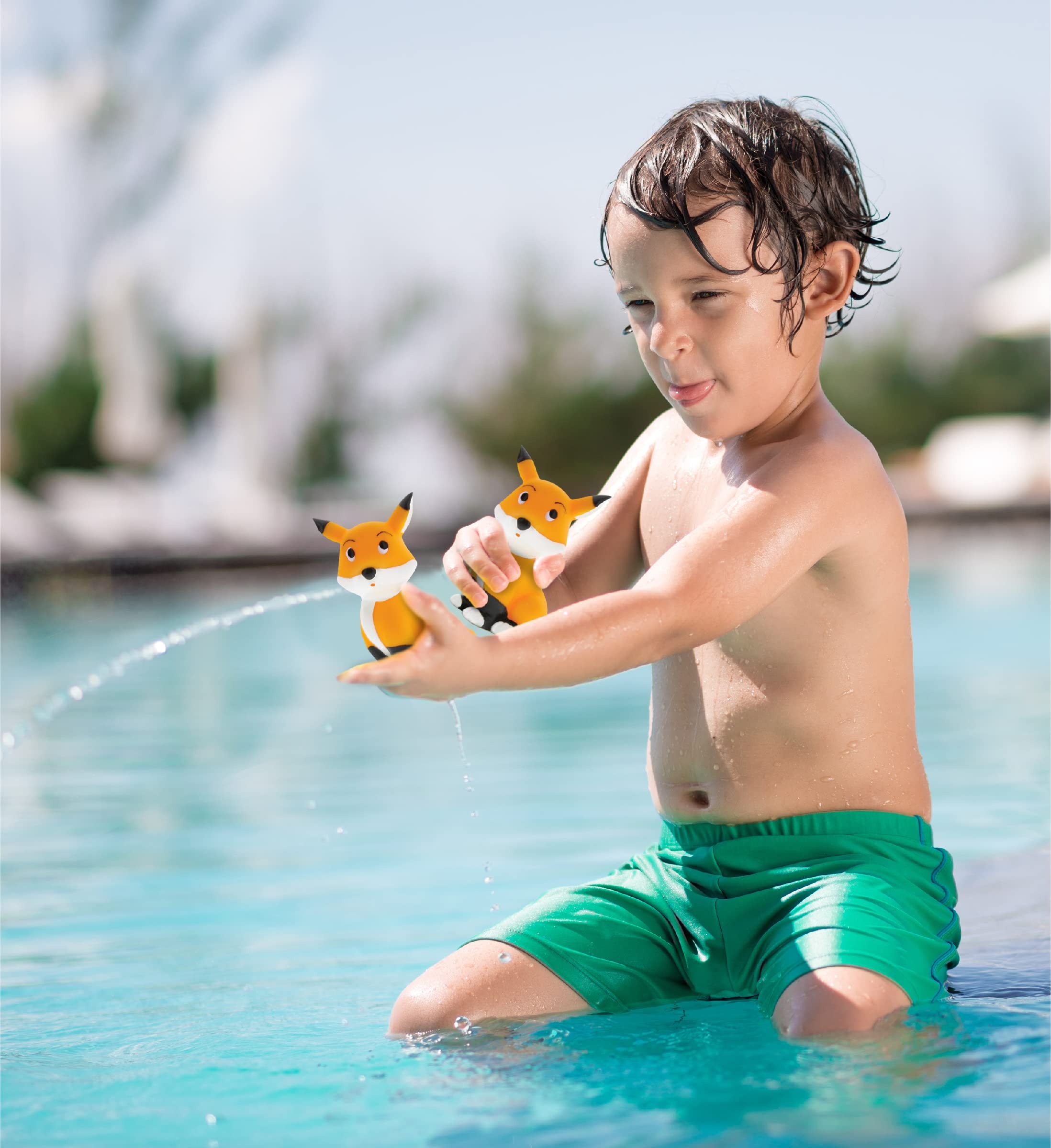 DolliBu Fox Bath Buddy Squirter - Floating Orange Fox Rubber Bath Toy, Fun Water Squirting Bathtime Play For Toddlers, Cute and Soft Wild Life Animal Toy For The Bathtub, Beach & Pool for Girls & Boys