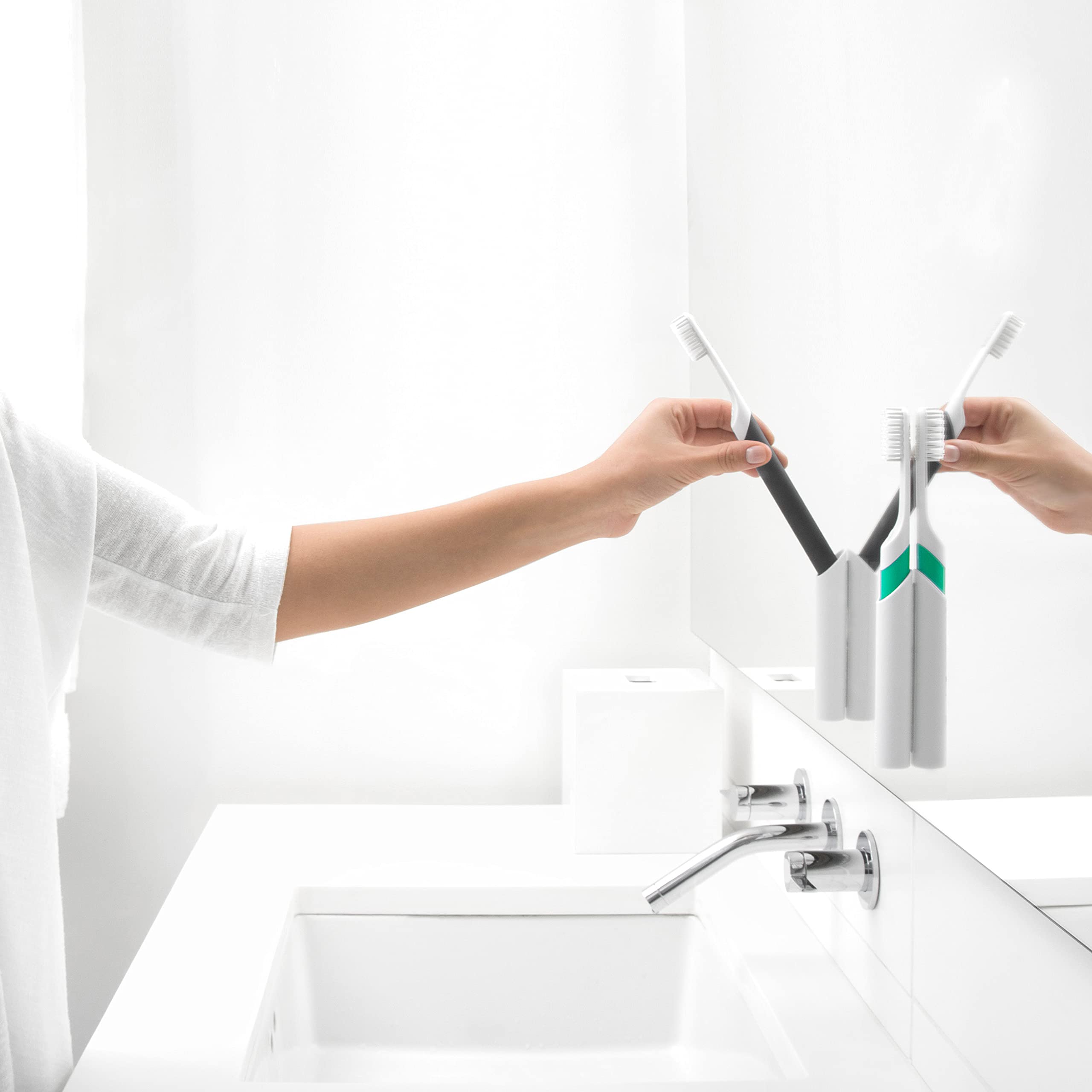 quip Plastic Electric Toothbrush - Green