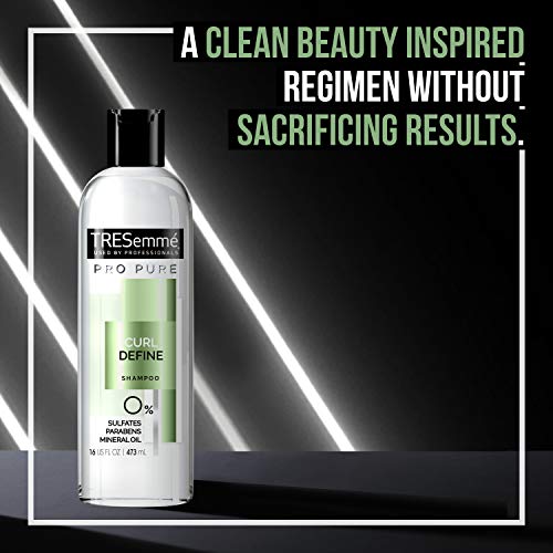 TRESemmé Pro Pure Shampoo Sulfate-Free for Curly Hair Curl Define Hair Shampoo with 0% Sulfates, Parabens, Mineral Oils and Dyes. 16 oz
