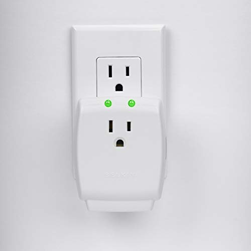 Belkin 1-Outlet Home Series SurgeCube - Grounded Outlet Portable Wall Tap Adapter with Ground & Protected Light Indicators for Home, Office, Travel, Computer Desktop & Charging Brick-White, 885 Joules
