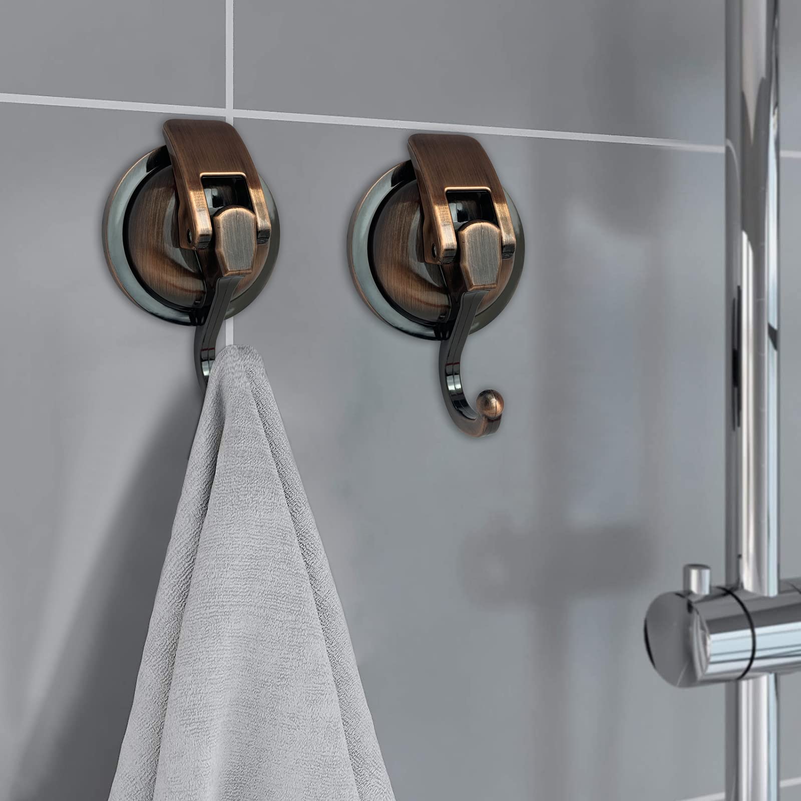 YSSILADI Suction Cup Hooks Heavy Duty Vacuum Suction Shower Hooks Glass Suction Cup Hooks Bathroom Robe Hooks Reusable, No Hole Punched, for Garland Decoration (2 Pack, Antique Brass)