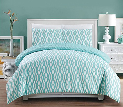 Chic Home 3 Piece Ora Heavy Embossed and Embroidered Quilted Geometrical Pattern Reversible Printed King Comforter Set Aqua