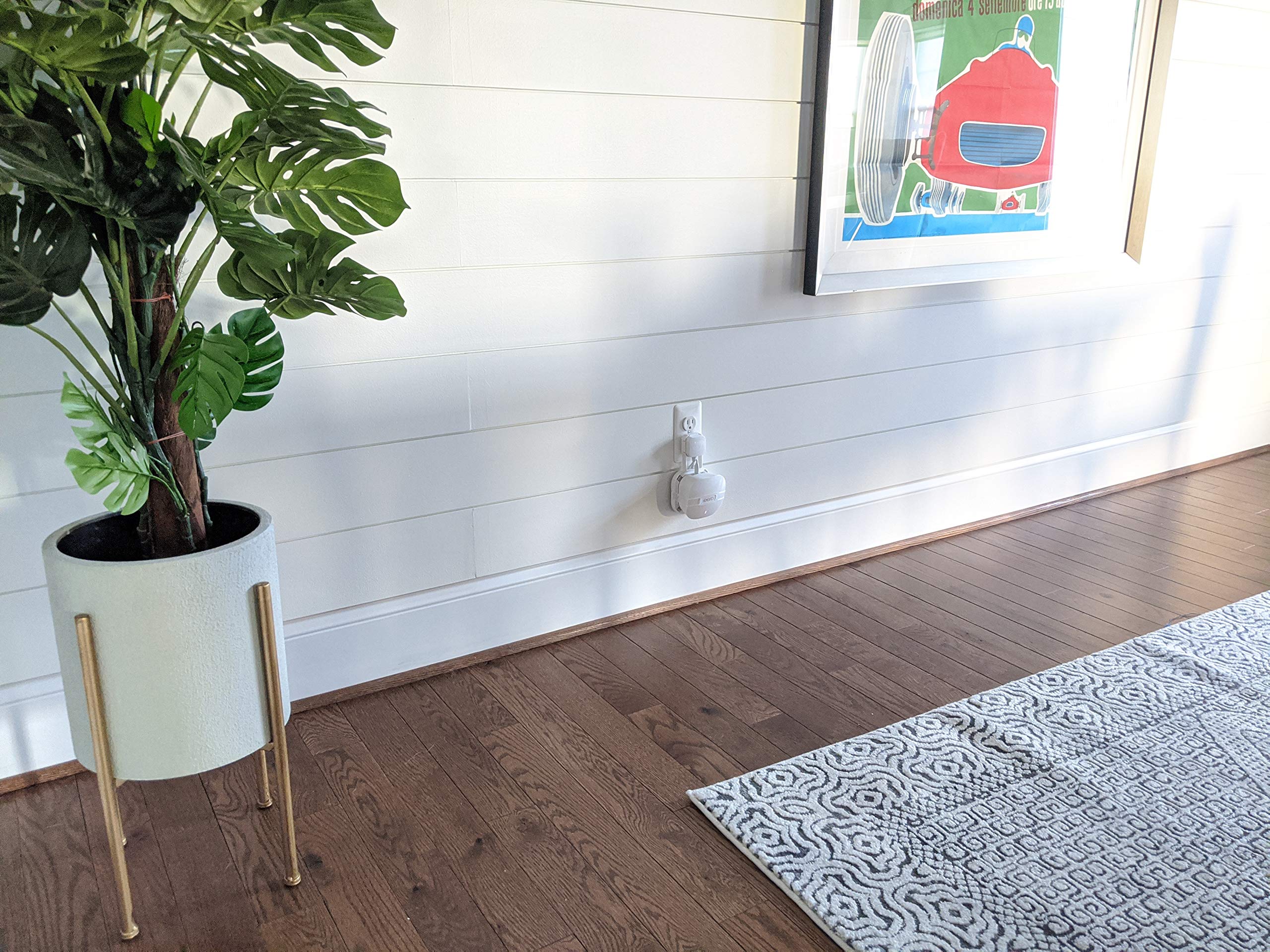 The Eero Genie for eero 6, 6+, and Mesh Wi-Fi: Wall Mount Outlet Holder Stand | Lowest Profile | Open Access | Multiple Install Options | Horizontal Outlets | Design Winner! (1-Pack)