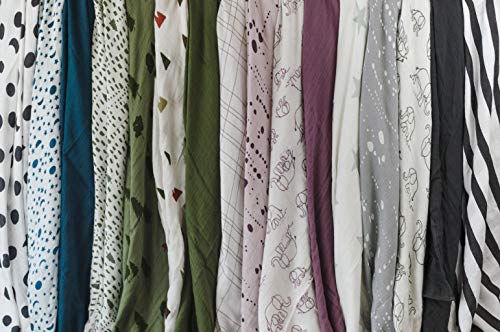 Oliver & Rain Organic Muslin Baby Boy Girl Unisex Swaddle Blankets 2 Pack Receiving Blankets Gray Arrow & Sky Blue