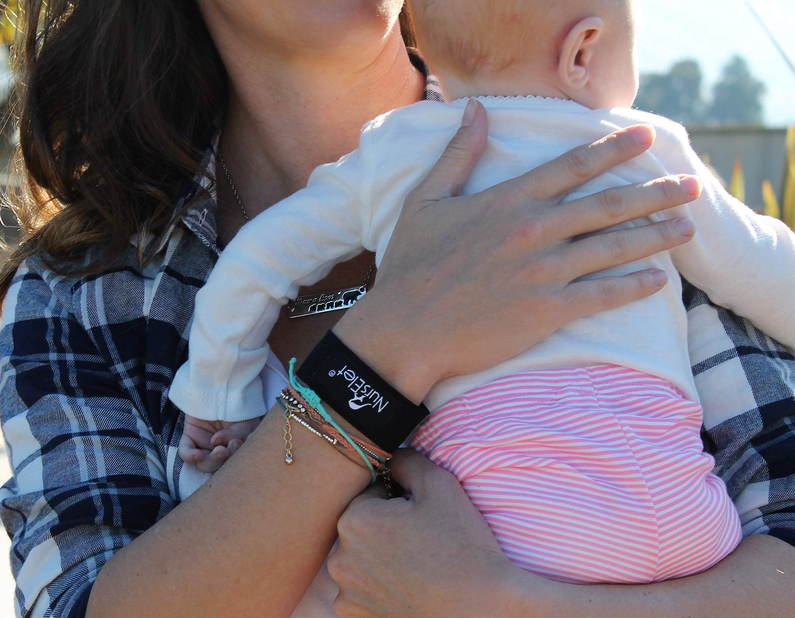 NursElet Nursing Bracelet, Hands-Free Shirt Holder Becomes Your Reminder Bracelet, Multifunctional, Pumping Mom Essential, Breastfeeding Helper, Must Have Baby Product