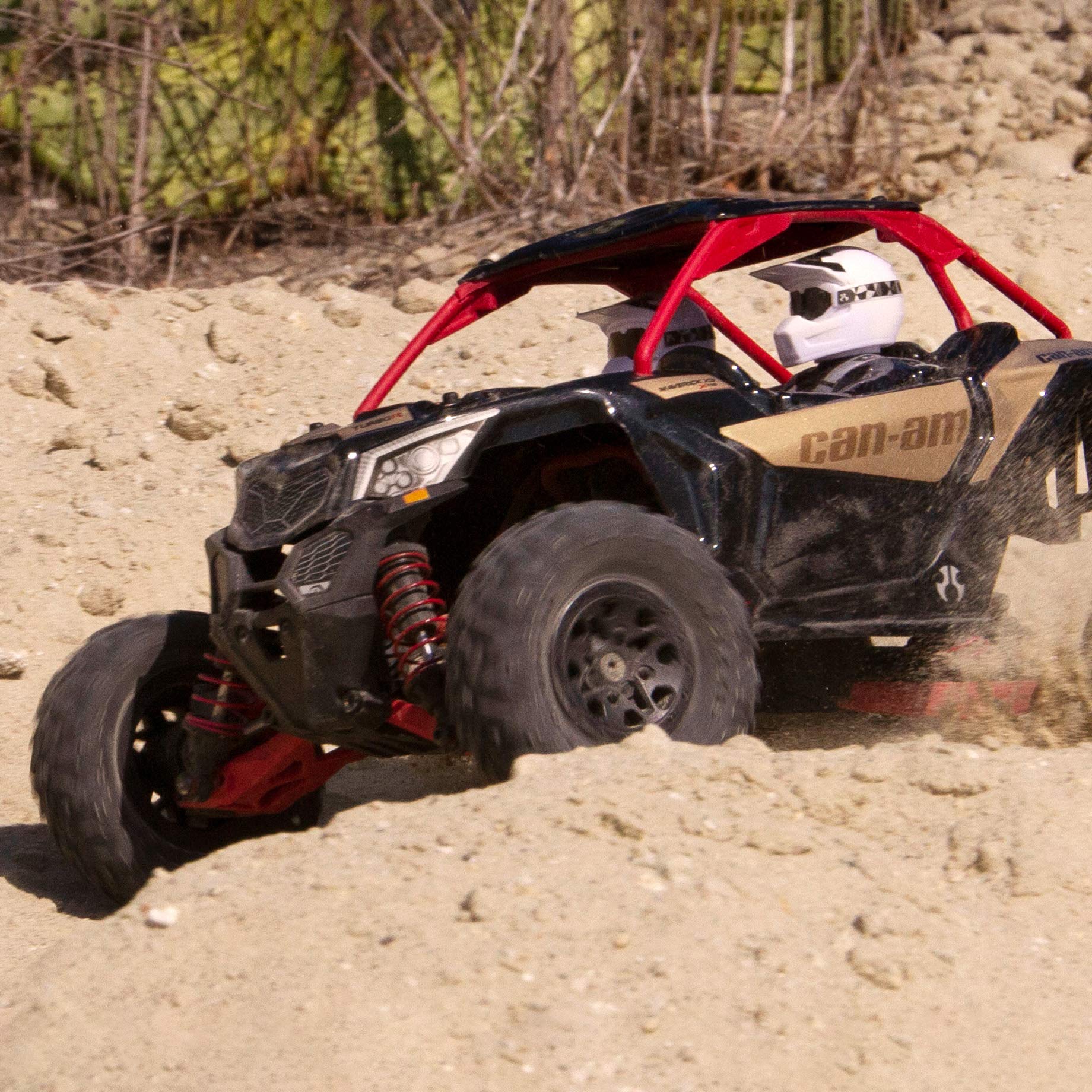 Axial Yeti Jr. Can-Am Maverick X3 RC Rock Racer 4WD Brushed Off-Road Side-by-Side 1/18 Scale RTR (Includes 2.4 Ghz Transmitter, Battery & Charger): AXI90069,Red, Gold and black
