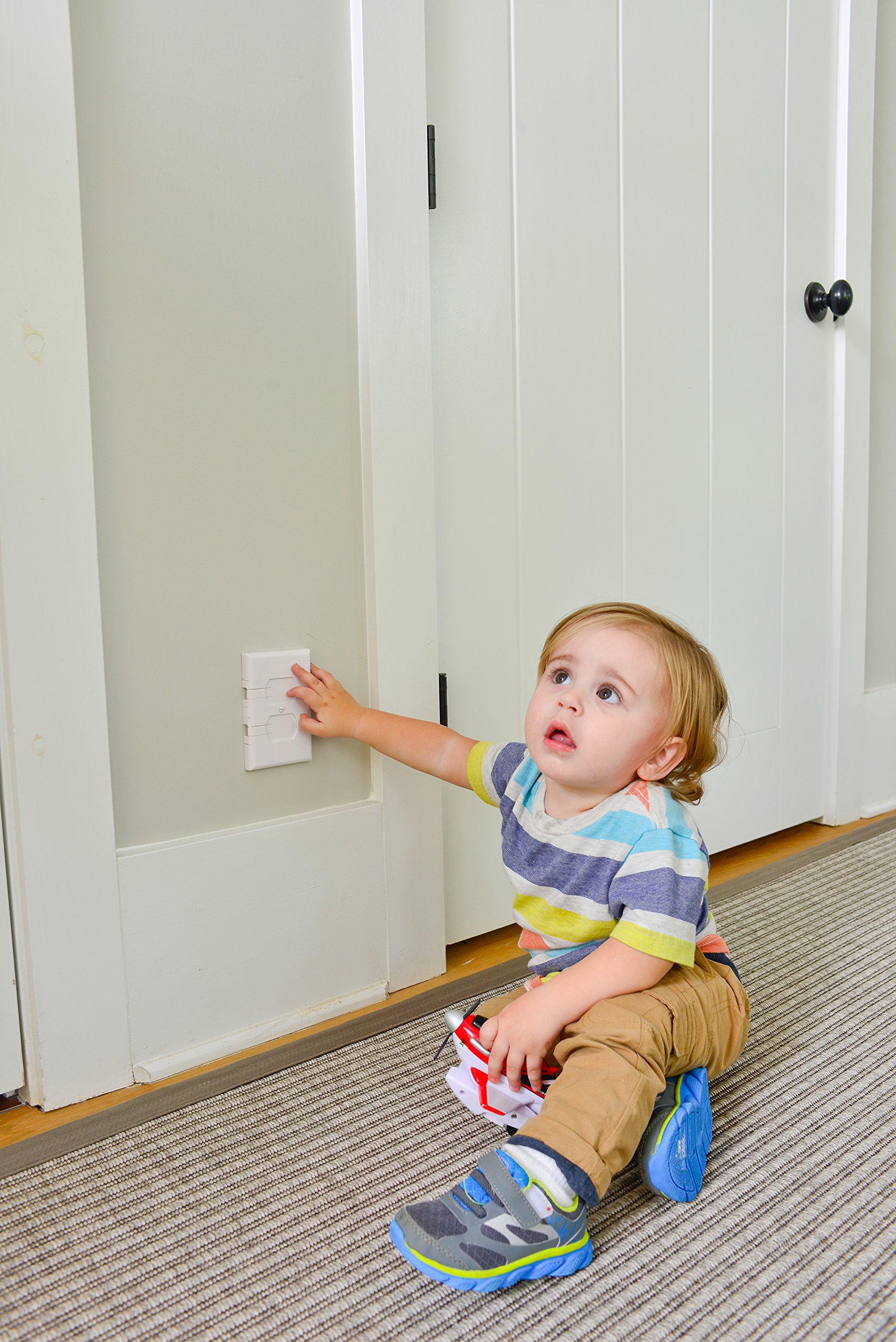 Cardinal Gates 3 Piece Socket Guard, White