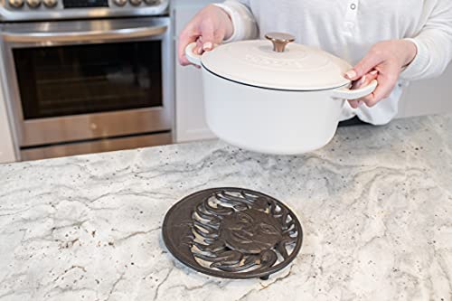 gasaré, Trivet for Hot Dishes, Pots and Pans, Metal Trivet, Sun and Moon Design, Cast Iron, Rubber Feet Caps, Ring Hanger, 8 Inches, Brown Finish, 1 Unit