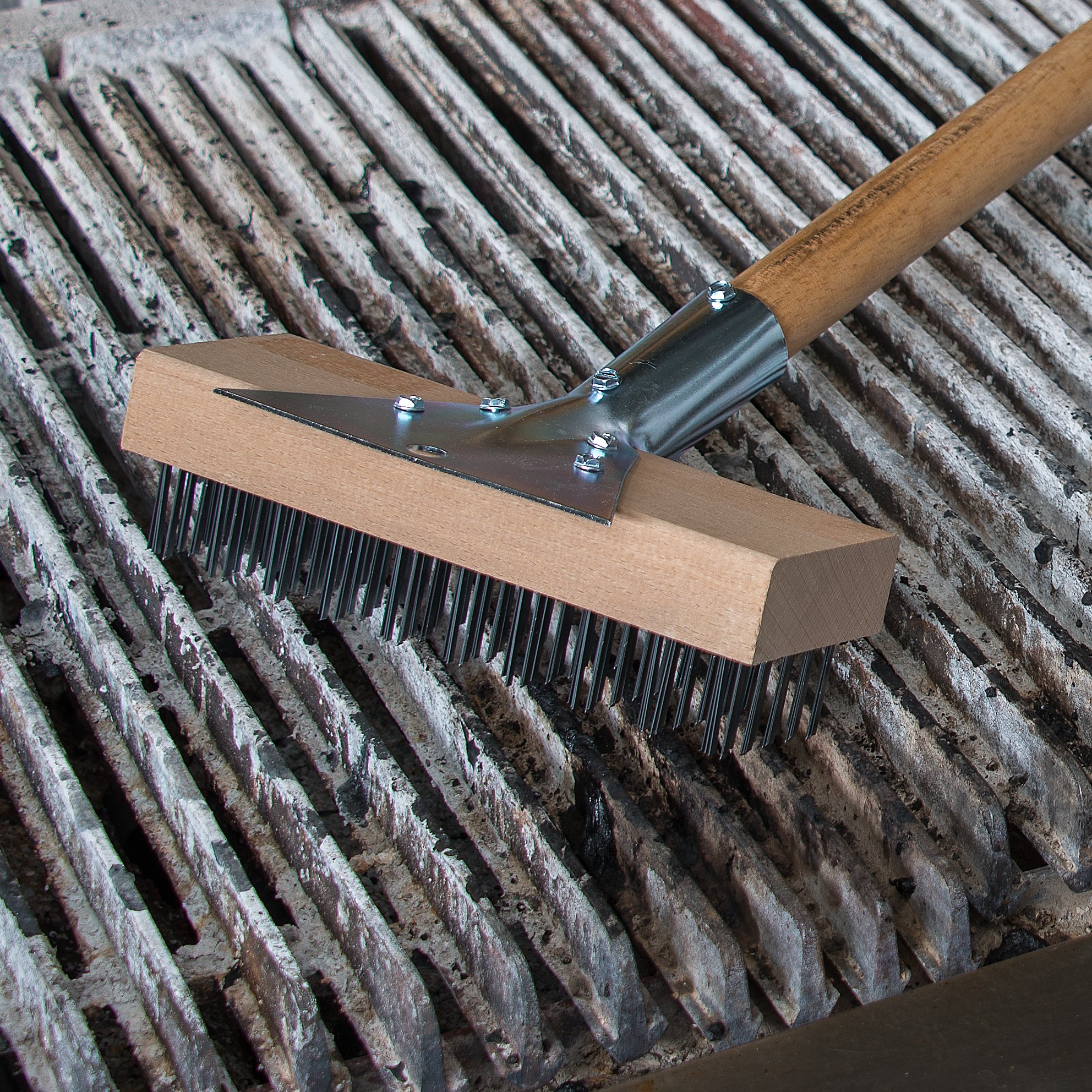 Carlisle FoodService Products 36372500 Oven and Grill Brush with Scraper, Flat Wire Stainless Steel Bristles, 8" Length x 2-5/8" Width Block, 1-1/4" Bristle Trim, 30" Overall Length