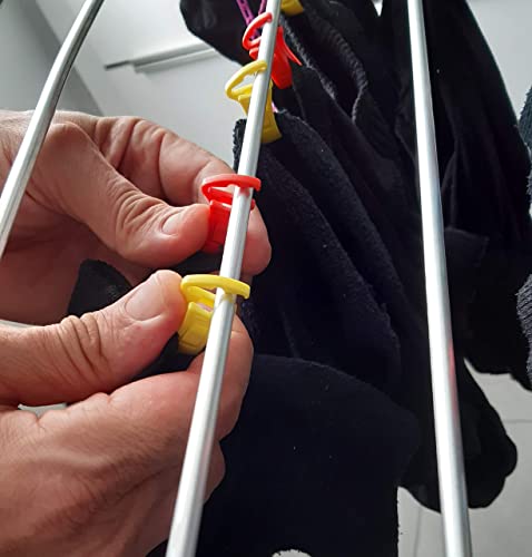 Alcrea® 32 Sock Clips for Washing Machine and Dryer, with Hanging Hook. Stop Pirates. Directly to The Drawer with The Clip on, Without Folding, Without Losing, or Pairing. The Socks’ Complete Cycle