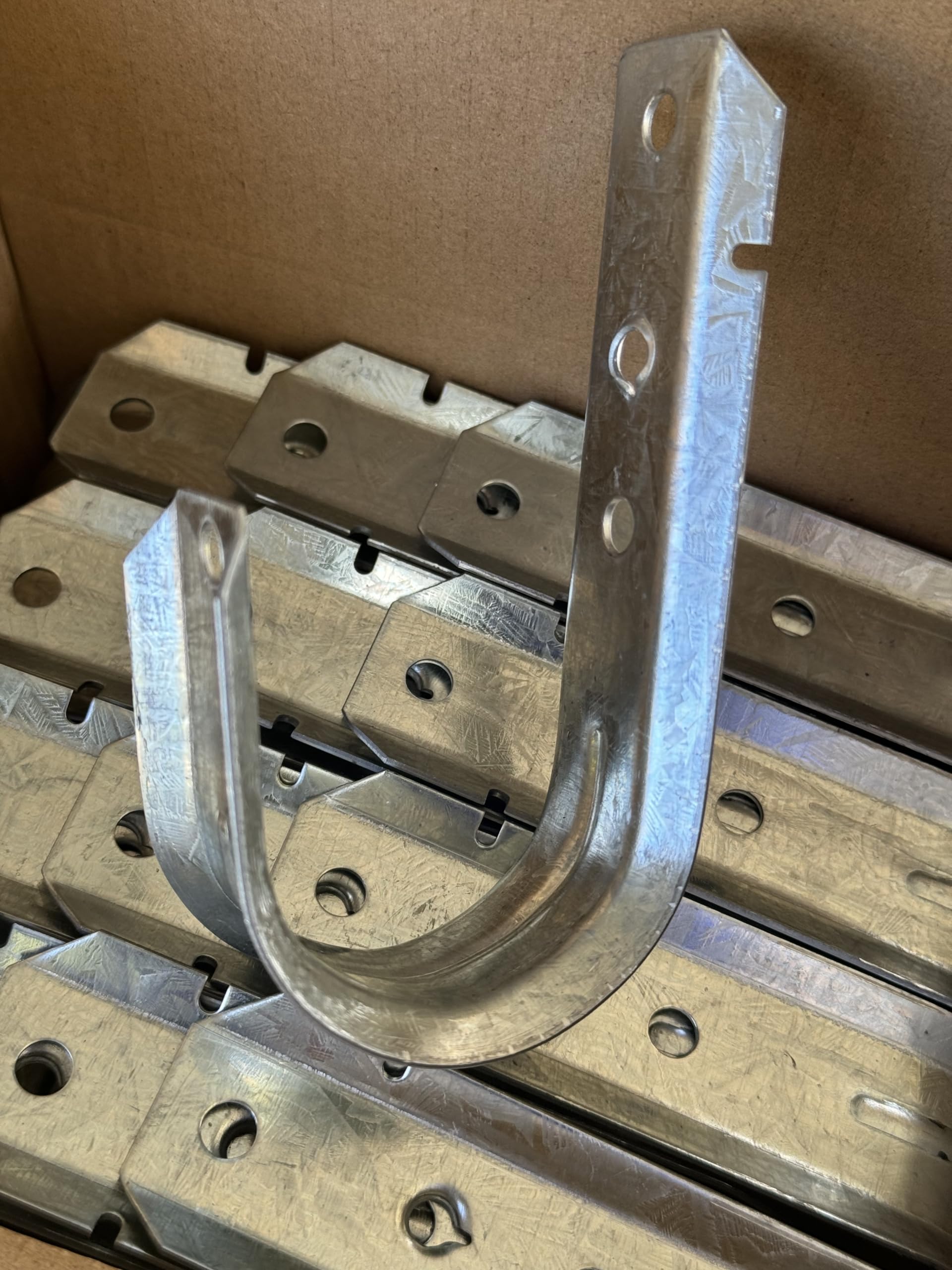 KDDINDUSTRIES 2 inch J-Hook Cat 5E, Cat6 Wires Wall Mount, 25 Pack