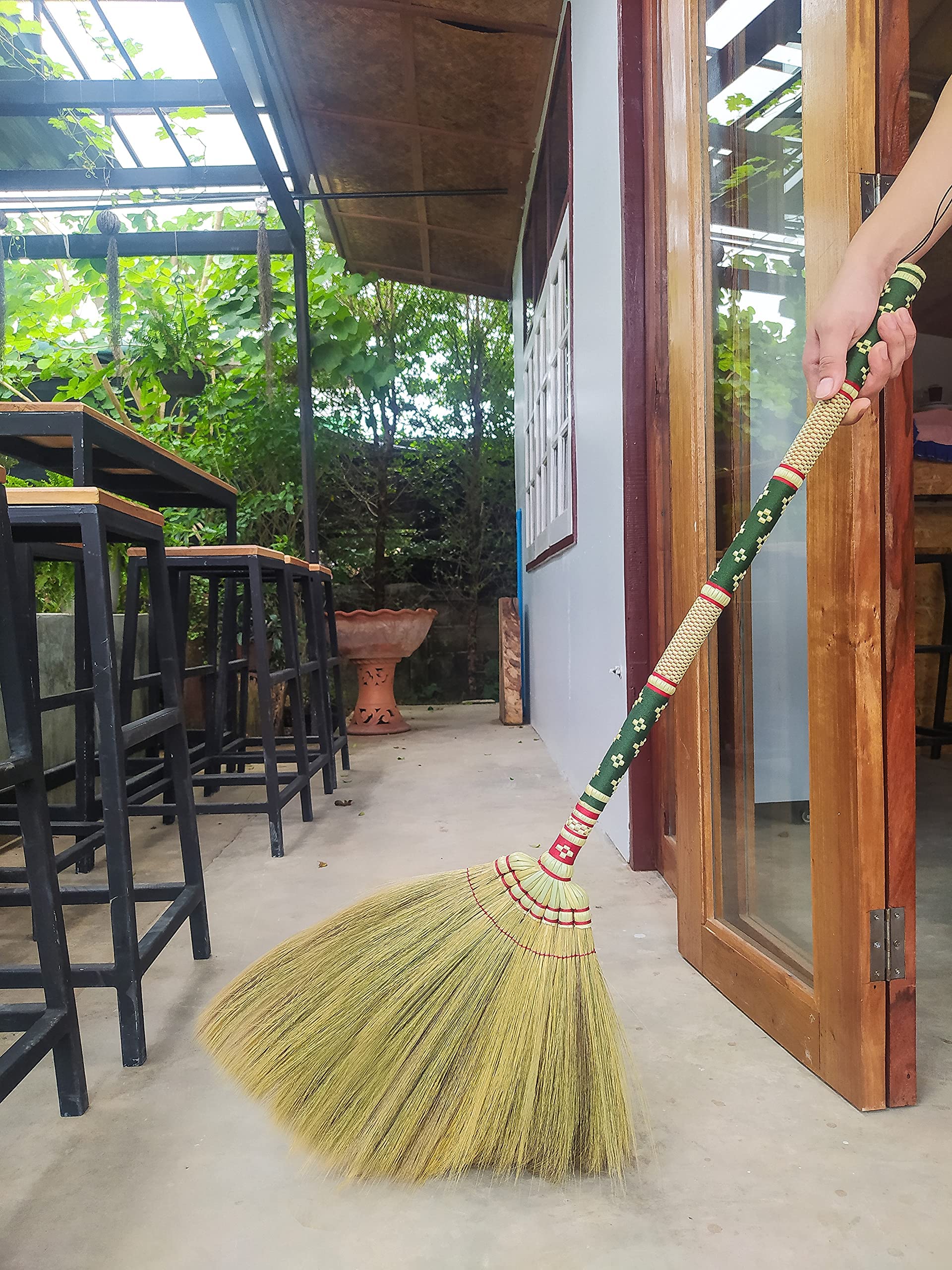 Thai Vintage Retro Grass Broom Stick,Asian Straw Broom for Wedding Jumping,Witch Broom,House Broom,Long Broom with Solid Wood Handle Primitive Sweeping Dirt Dust Garbage