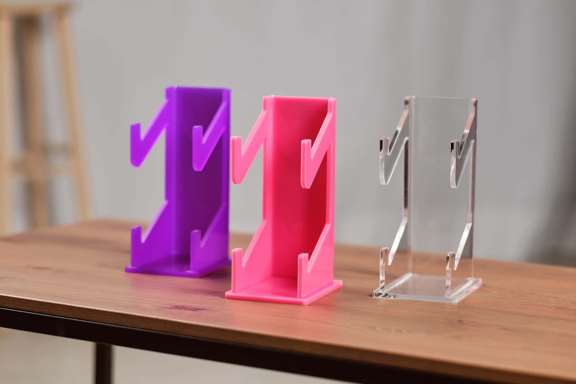 Aspens Design Controller Holder Pink, Universal Stand, Suitable for Almost All Controllers Cute Kawaii Gaming Accessories, Aesthetic Room Decor Bubblegum Pink