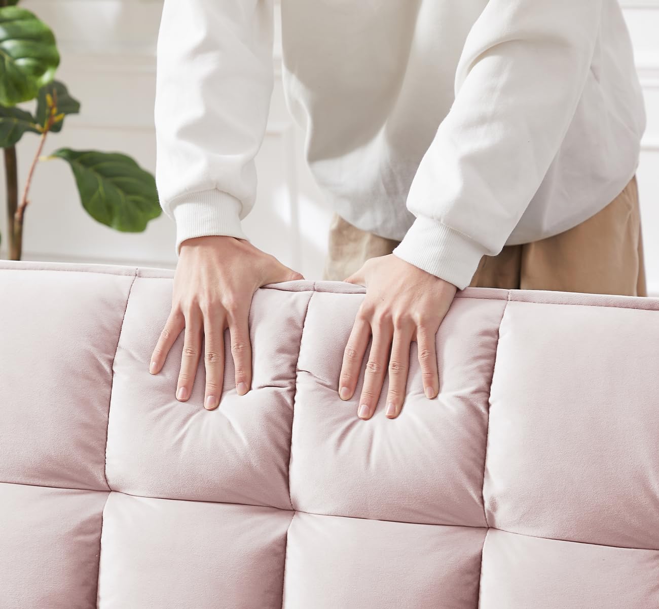 3 in 1 Convertible Velvet Loveseat Futon Couch Bed for Small Spaces - Pull Out Sofa Bed, Adjustable Backrest, Lumbar Pillows (Pink)
