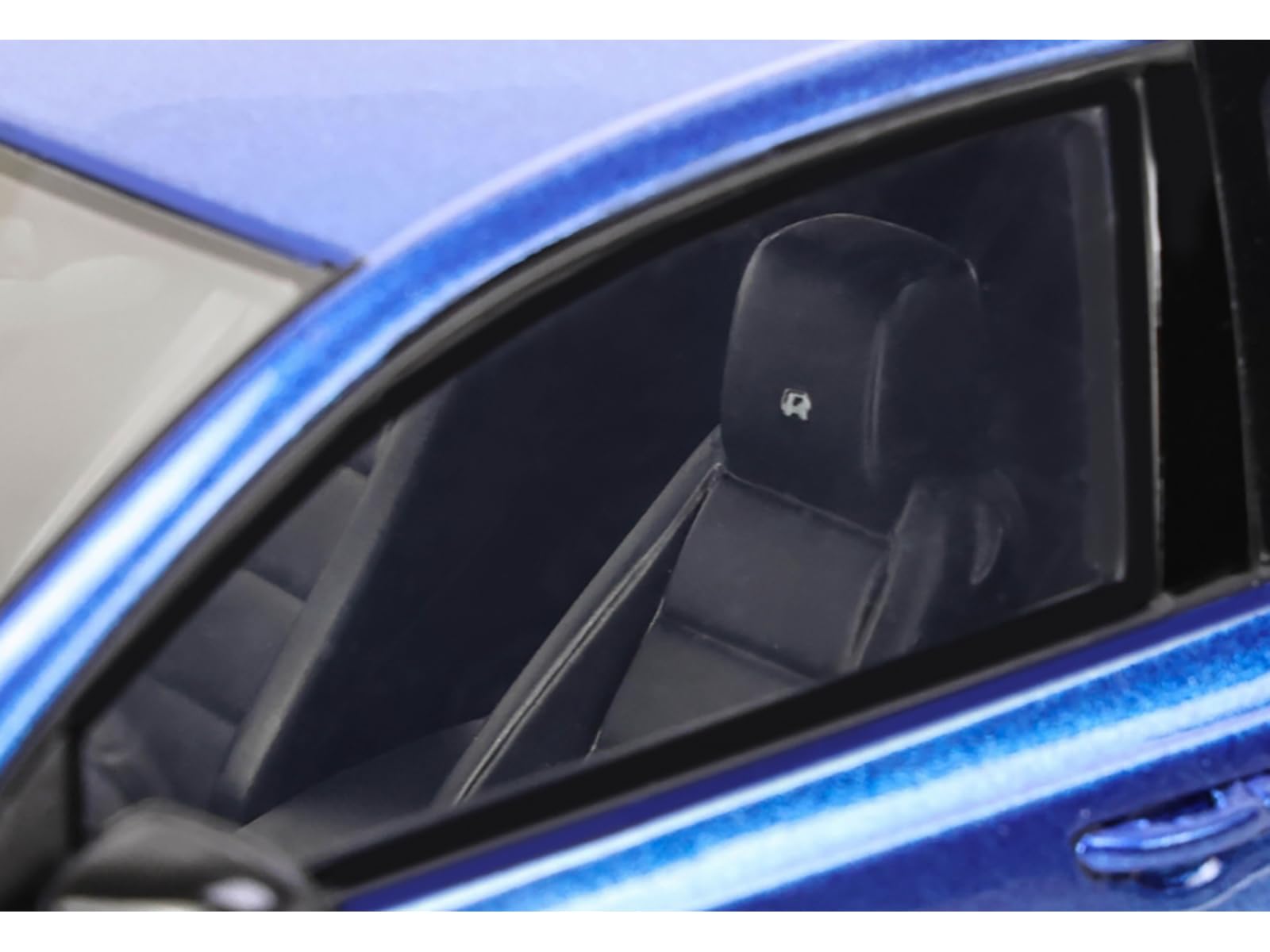 2010 Golf VI R Rising Blue Metallic Limited Edition to 3000 Pieces Worldwide 1/18 Model Car by Otto Mobile OT412
