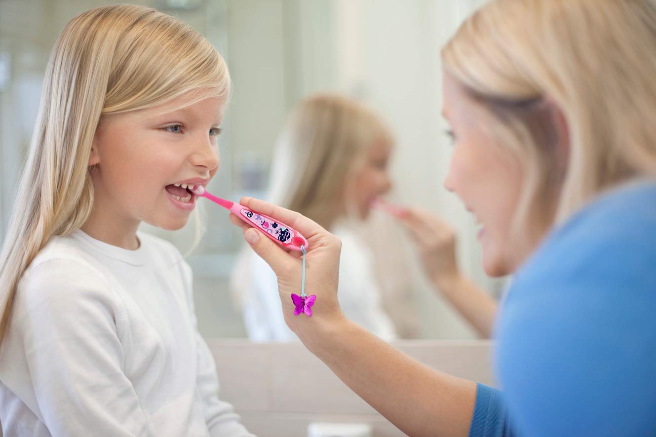 Jordan* Step 3 Kids Toothbrush, 6-9 Years, Soft Bristles, BPA Free - 4 Pack - Blue & Green