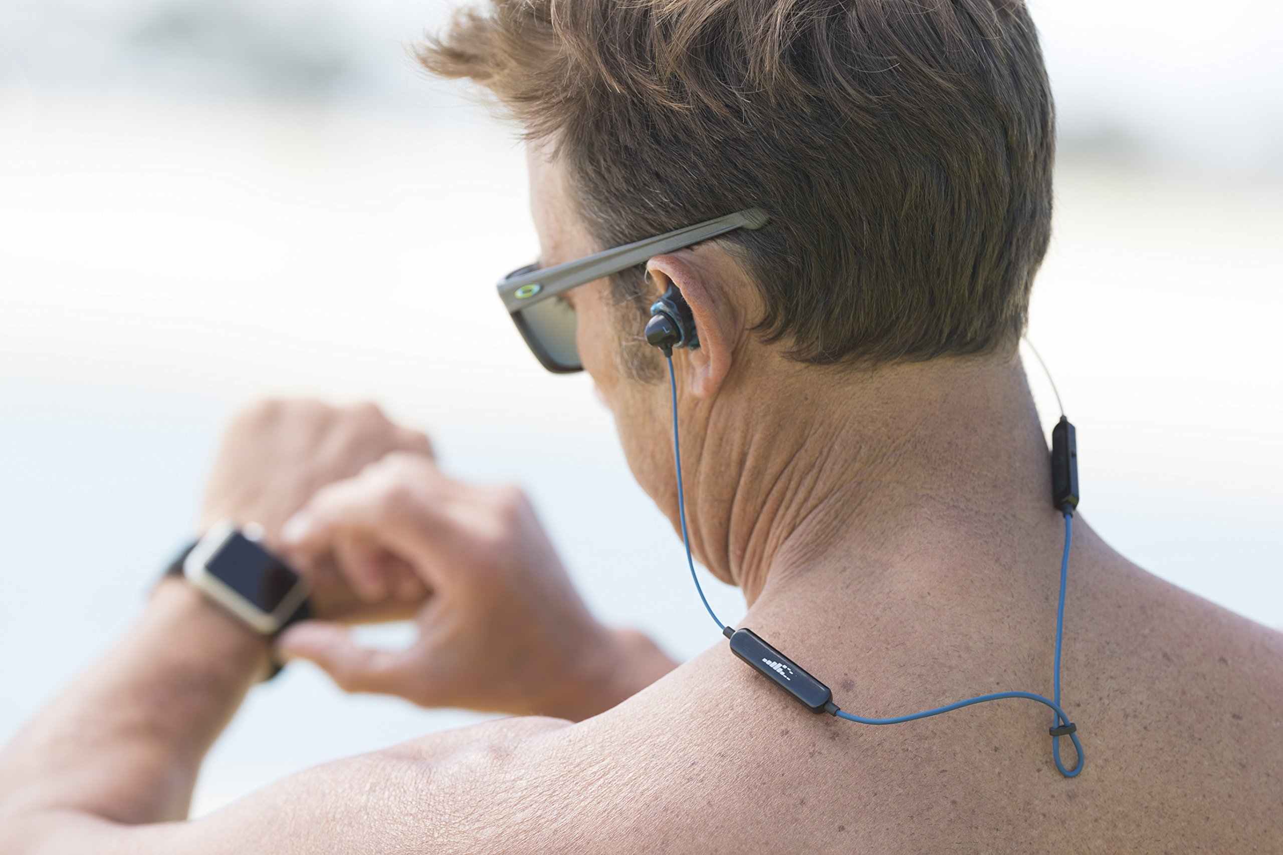 H2O Audio Waterproof Bluetooth Wireless Headphones APTX Audio Stereo Headset in-Ear Workout Earphones Earbuds Built-in Mic for iPhone Samsung Android Smart Watch (not Recommended for Swimming)