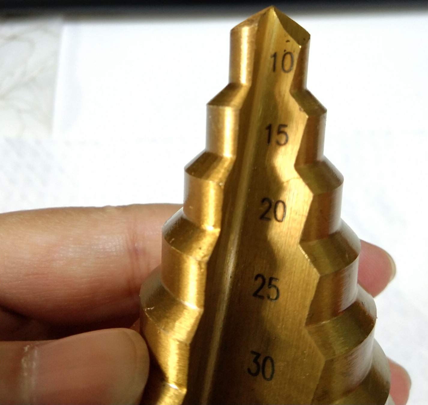 Dtacke Metric 10mm-45mm/0.39"-1.77" Triangle Round Handle Step Drill Bit Set Titanium Coated Pagoda Hole Drilling Bit for Wood Metal Steel