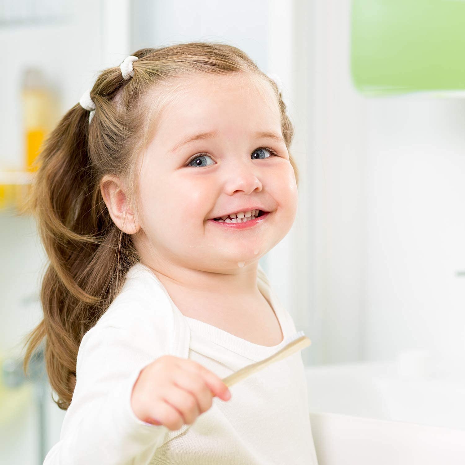 Rain Natural Bamboo Kids Toothbrush Set Fluoride-Free Baby Toothpaste Safe to Swallow with Vitamin C for 6 to 12 Months Up Infant Toddler Toothbrush BPA-Free Biodegradable (1 Toothbrush 1 Toothpaste)