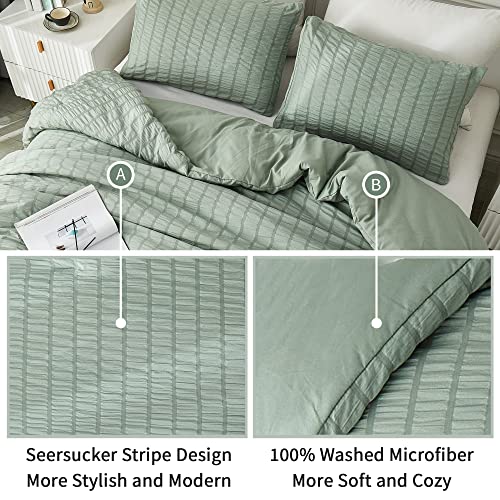 AveLom Sage Green Seersucker King Comforter Set (104x90 inches), 3 Pieces - 100% Soft Washed Microfiber Lightweight Comforter with 2 Pillowcases, All Season Down Alternative Comforter Set for Bedding