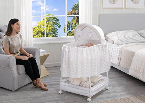 Delta Children Soothe and Glide Bassinet, Illusions