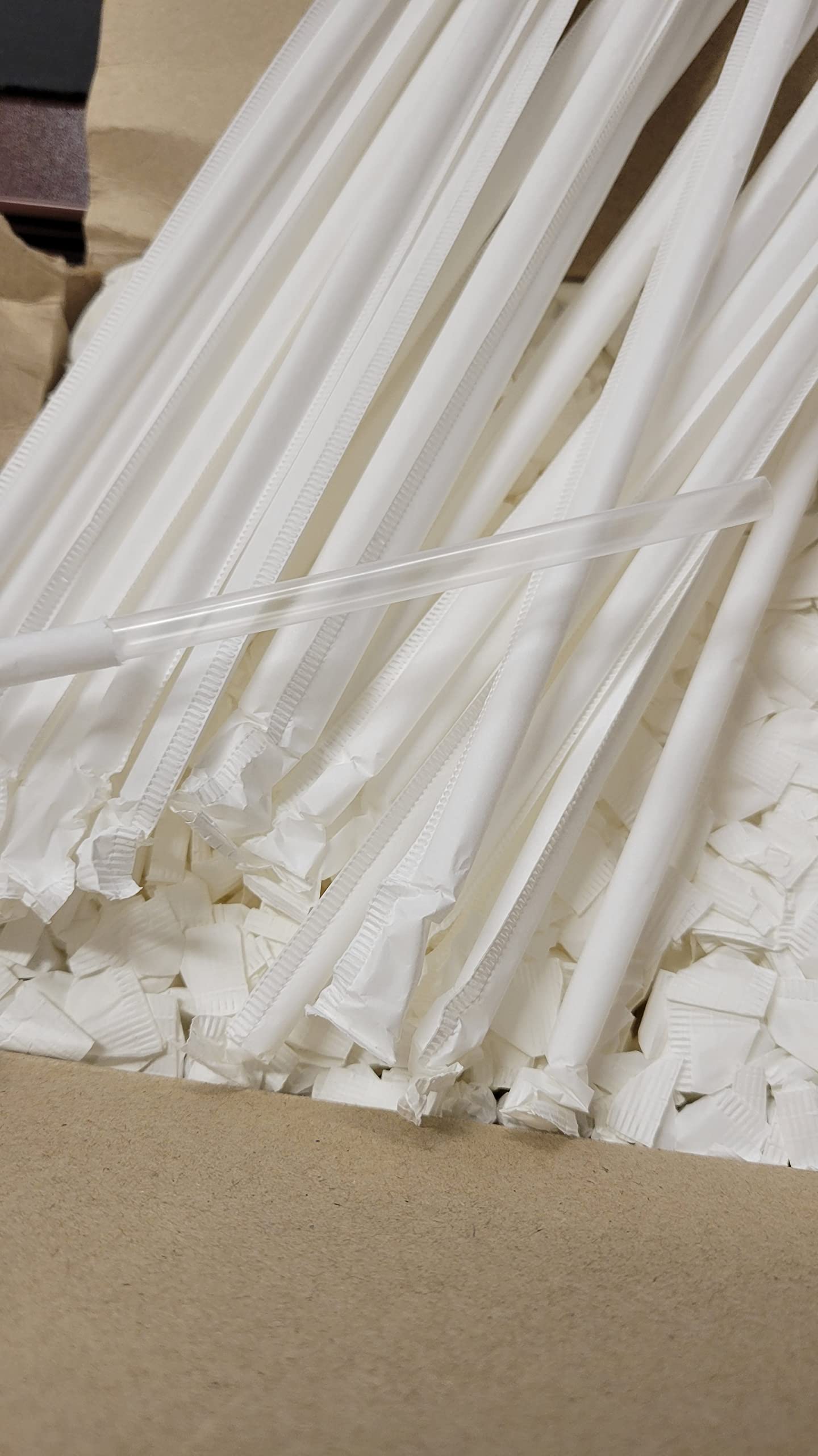 7.75 inch Disposable Plastic Straws Translucent 500 Counts Individually Wrapped Drinking Straws BPA Free