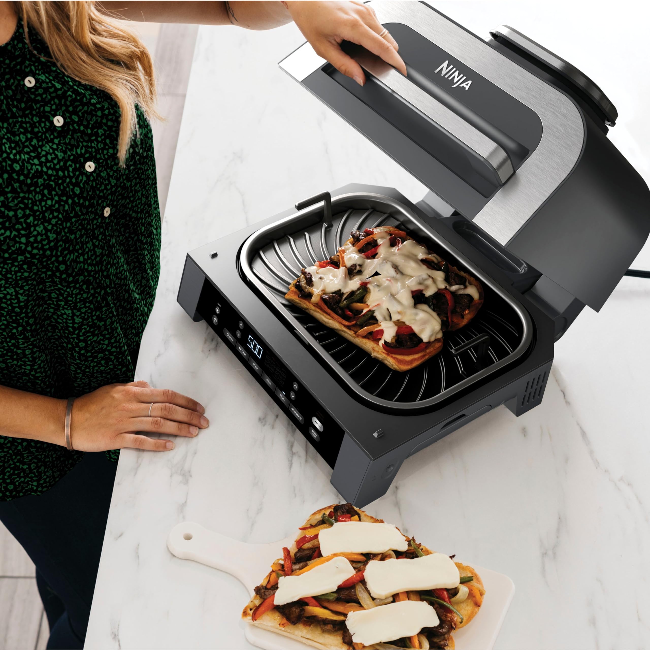 Ninja DG551 Foodi Smart XL 6-in-1 Indoor Grill with Air Fry, Roast, Bake, Broil, & Dehydrate, Foodi Smart Thermometer, 2nd Generation, Black/Silver (Renewed)