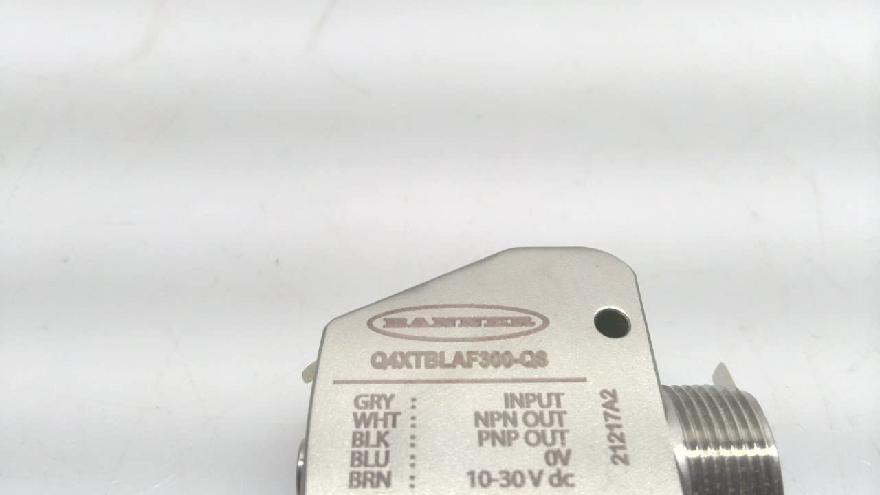 BANNER ENGINEERING Q4XTBLAF300-Q8 (94118), 1 PNP, Connection Euro M12 5-PIN Integral Connector, Input 10/30 VDC, Laser Adjustable Field, OUTPUTS Bipolar 1 NPN, PHOTOELECTRIC Sensor, Q4X Series, Range