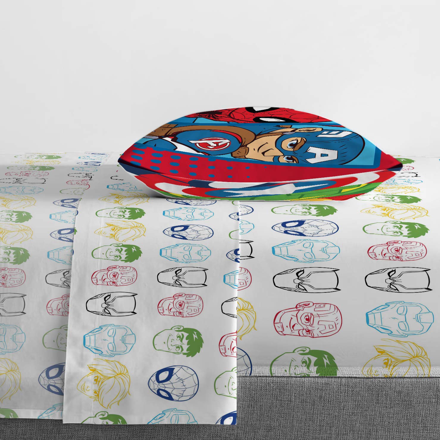 Jay Franco Marvel Super Hero Adventures Double Team 4 Piece Toddler Bed Set Super Soft Microfiber Bed Set-Bedding Features Captain America,Spiderman, Iron Man & Black Panther Official Marvel Product