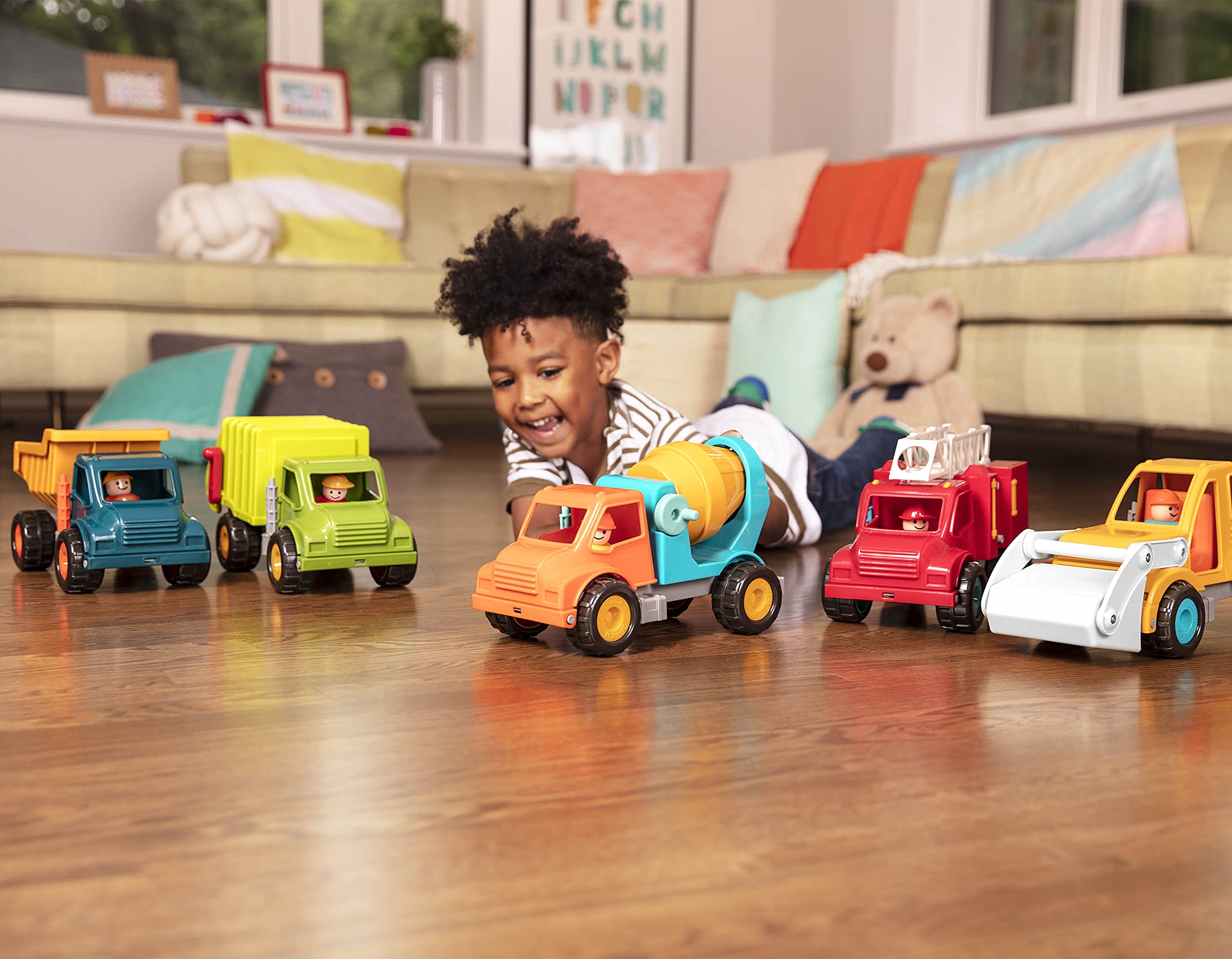 Battat – Toy Fire Truck & Figures – Classic Toddler Trucks – Red Fire Engine Toy – Soft Rubber Wheels – 18 Months + – Fire Engine