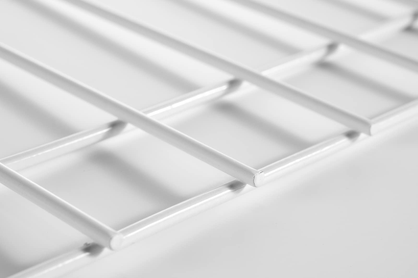 Adavin White Animal Barrier, 10 Pack 20in(L) X10in(H) No Dig Fence, Dog Digging Fence Barrier Rabbit Fence Protector, Galvanized Steel Stakes 2 inch Spike Spacing, Outdoor Yard Patio.Total 17 Ft(L)