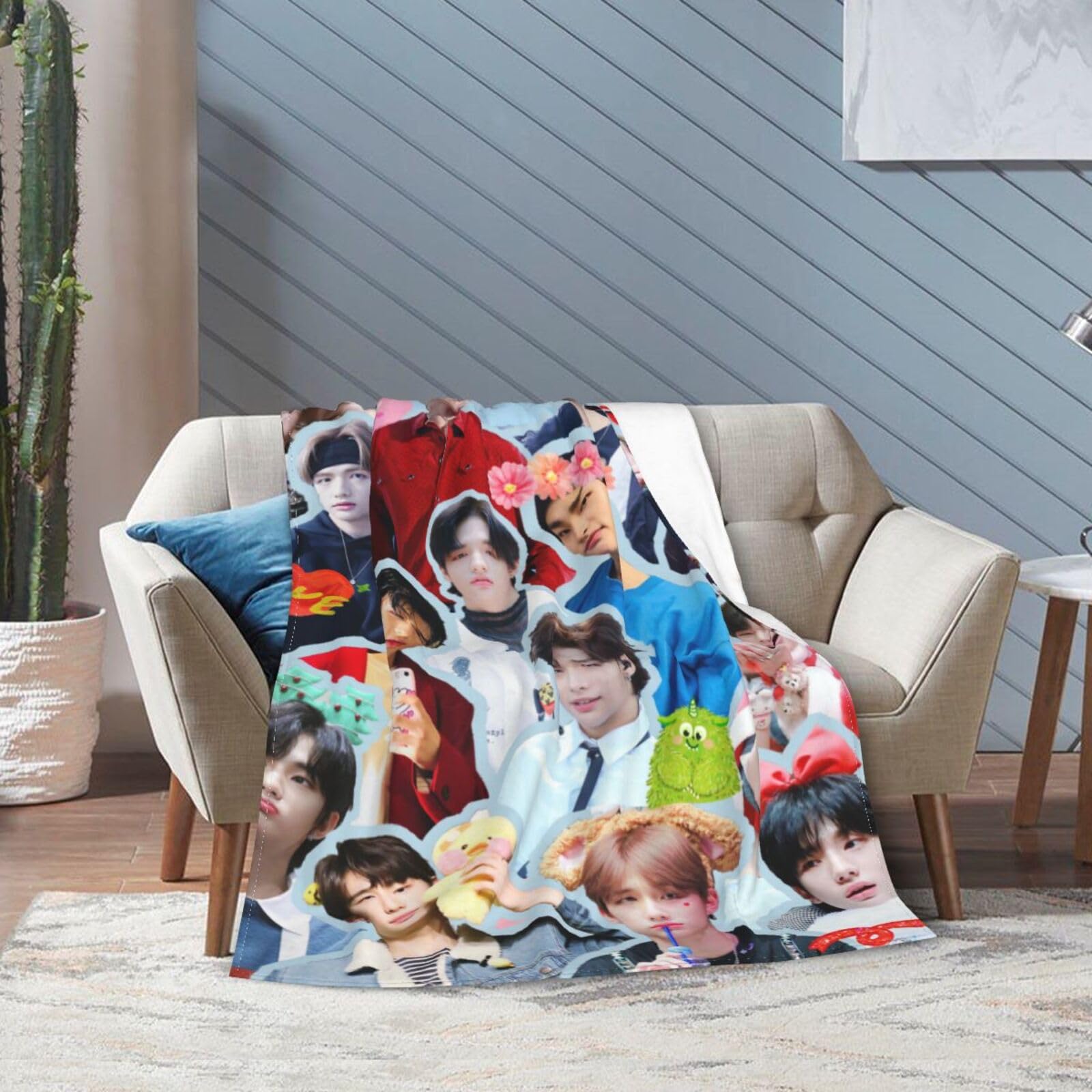 Blanket Stray Kids Hyunjin Soft and Comfortable Warm Fleece Blanket for Sofa,Office Bed car Camp Couch Cozy Plush Throw Blankets Beach Blanketsā¦
