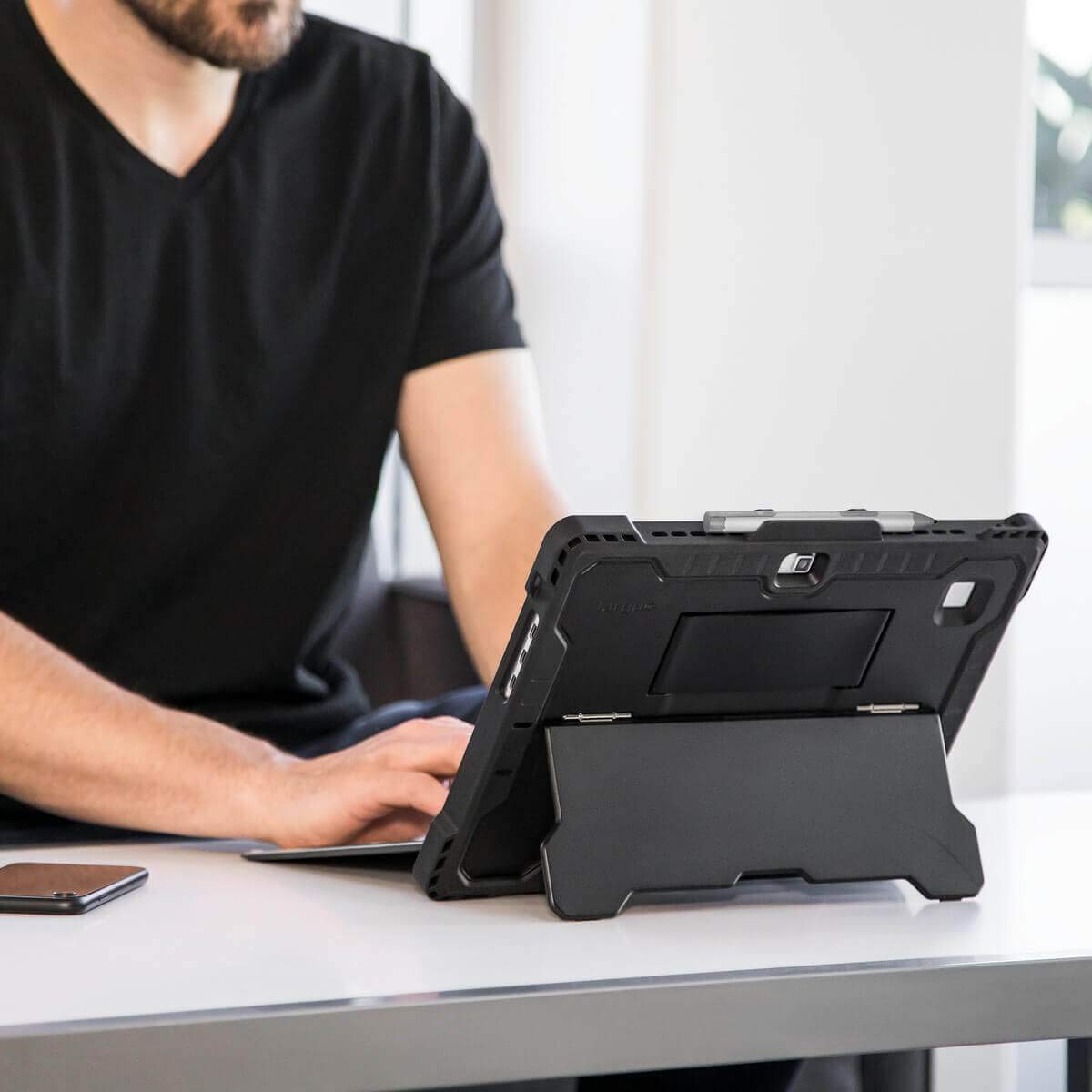 Targus+Commercial+Grade+Tablet+Case+for+HP+Elite+x2+G4+Black+(THZ811GLZ)