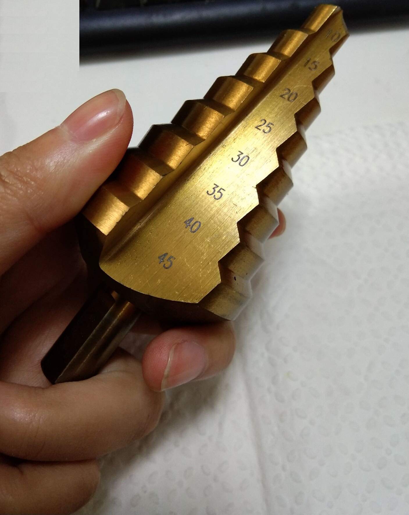 Dtacke Metric 10mm-45mm/0.39"-1.77" Triangle Round Handle Step Drill Bit Set Titanium Coated Pagoda Hole Drilling Bit for Wood Metal Steel