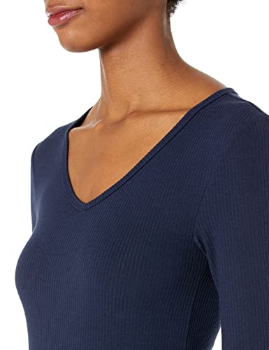 Amazon Essentials Women's Slim-Fit Layering Long Sleeve Knit Rib V-Neck (Available in Plus Size), Pack of 2, White/Navy, 3X