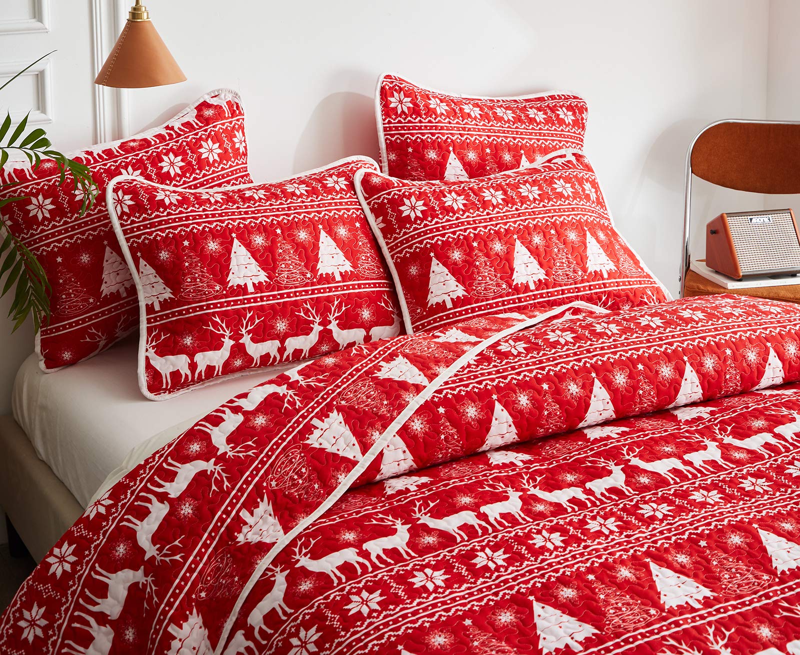 3 Pieces Quilt Set Christmas Red and White Deer with Snowflake King Size Full Queen 88"x88" Soft Microfiber Lightweight New Year Holiday Style Reversible