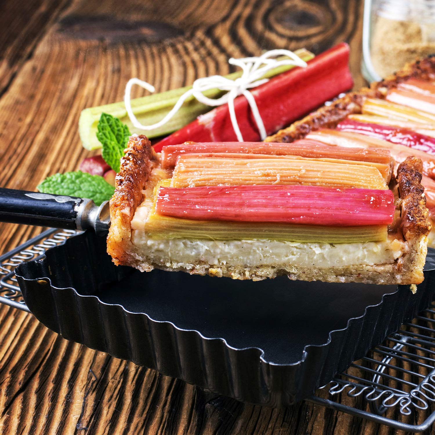 3 Pieces Rectangular 14 Inch, 10 Inch, 4 Inch Mini Tart Pans with Removable Bottom, Nonstick Quiche Pie Pan for Cakes Desserts