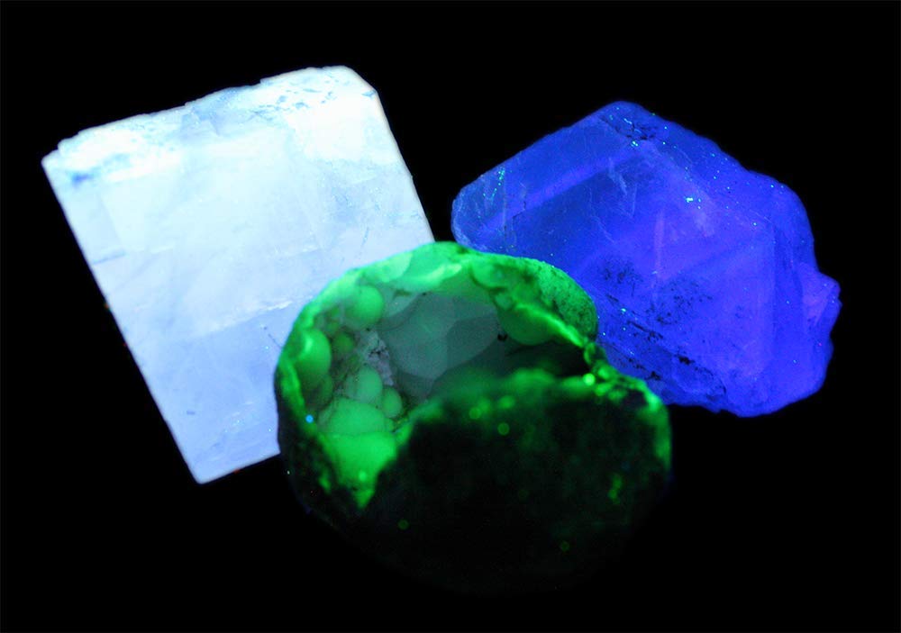 Set of 10 Medium Short Wave UV Reactive Fluorescent Mineral Rock Specimens