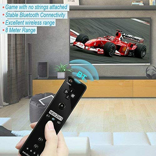 Built-in Motion Plus 2 in 1 Wireless Remote Controller Gamepad for Wii/Wii U, w/Silicone Case & Hand Strap (Red)